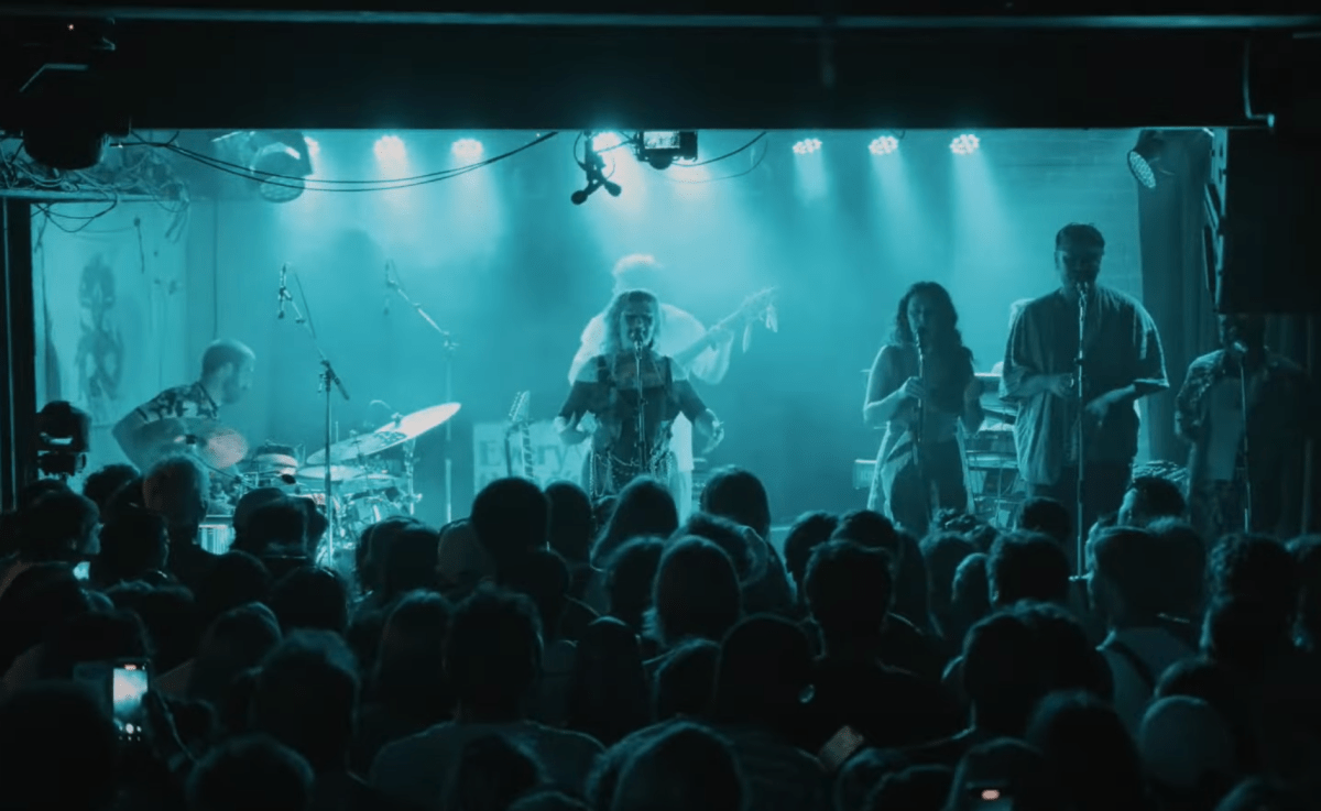 Recommended Gem: Hiatus Kaiyote Live at The Evelyn in Melbourne ...